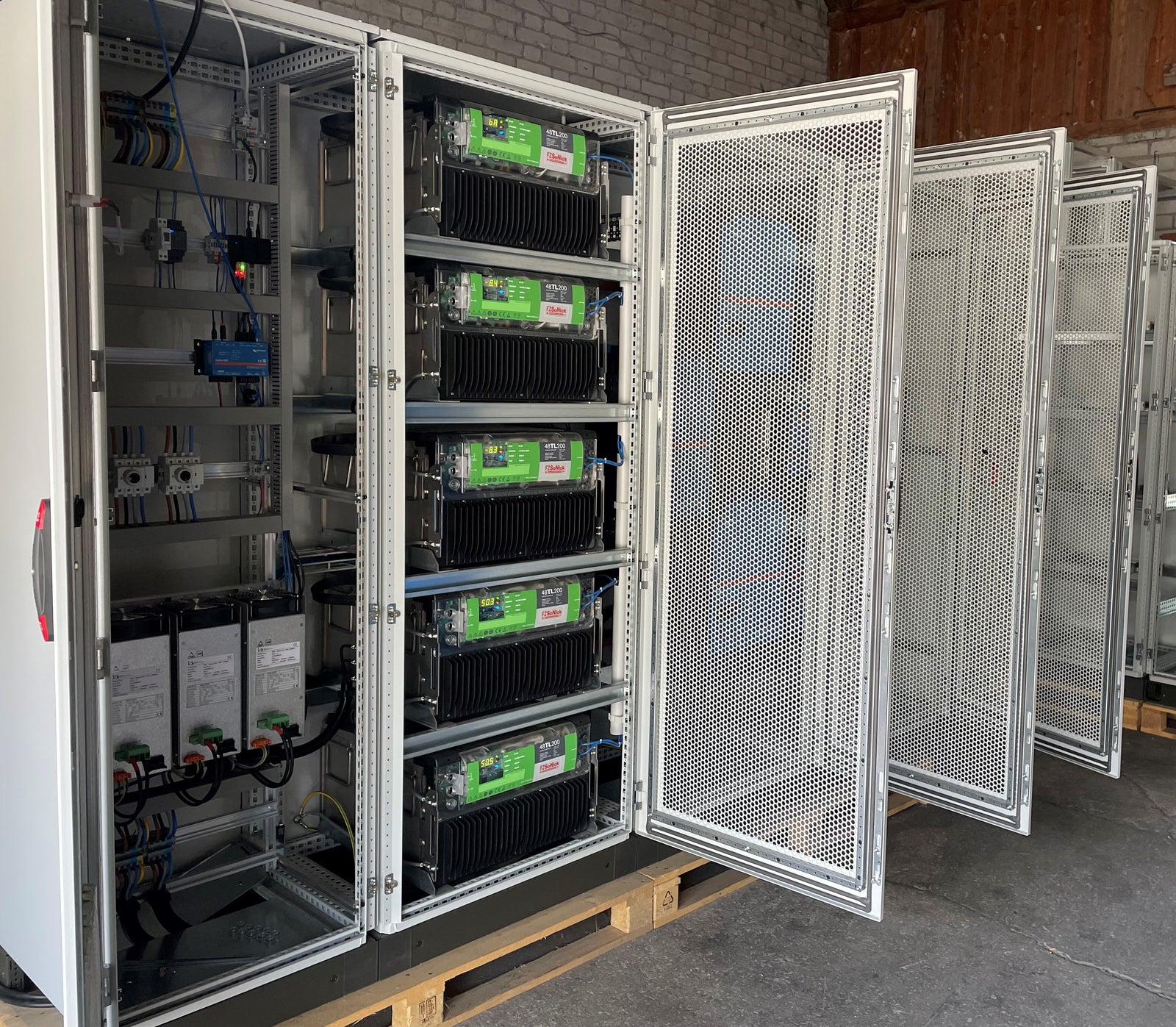 The Salt Battery: Revolutionary Clean Energy Storage – Decon Corporation